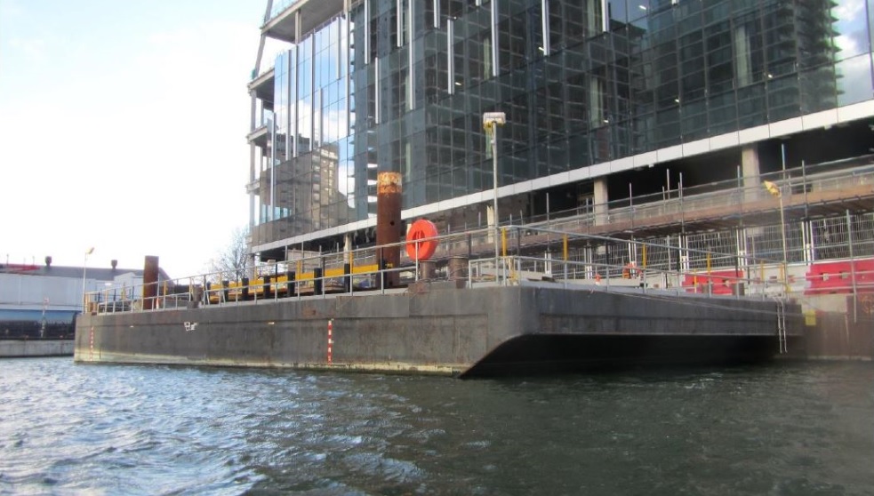 Flat-top barges for charter | DSB Offshore