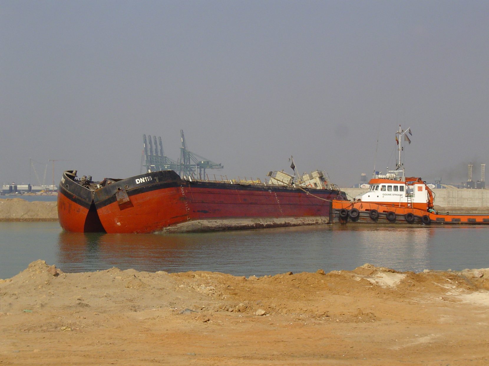 Splitbarges for sale | DSB Offshore