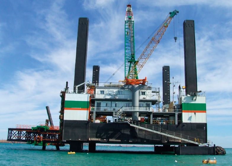Jack-up barges for charter | DSB Offshore