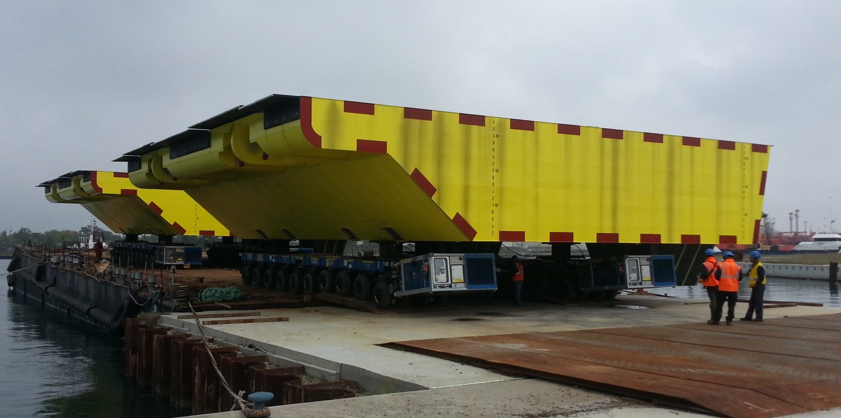 Flat-top barges for sale | DSB Offshore