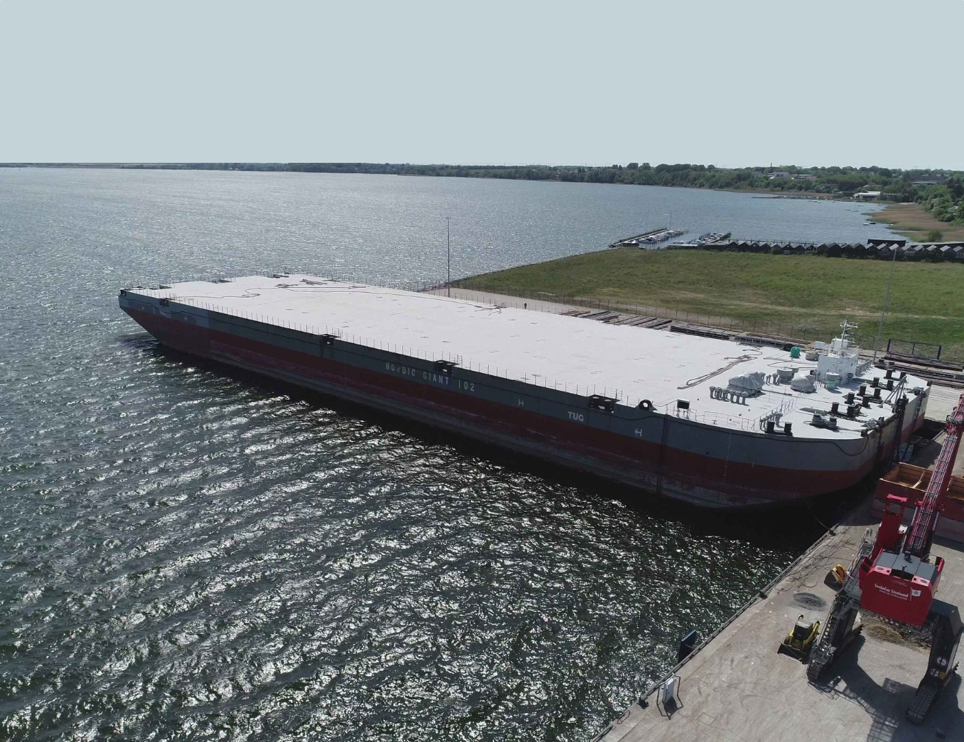 Flat-top barges for sale | DSB Offshore